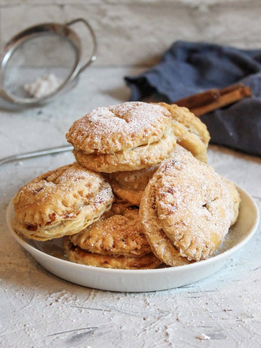 Apple Strudel Minis | kitchensplace